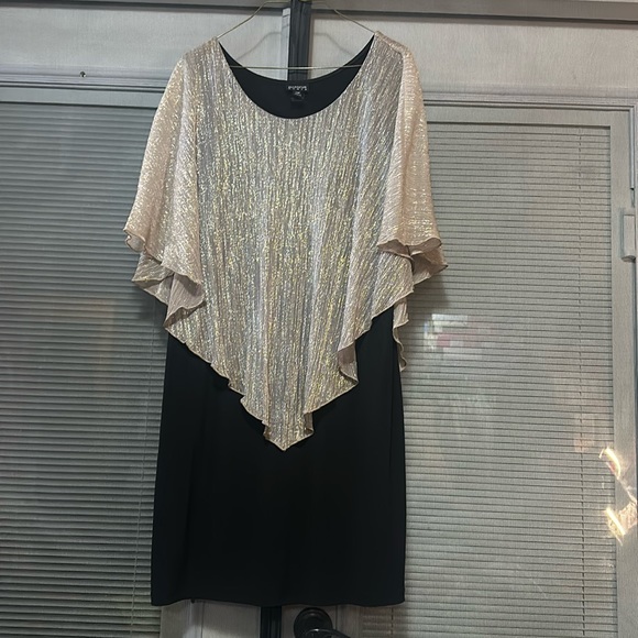 Enfocus Studio | Dresses | Elegant Shall Dress | Poshmark